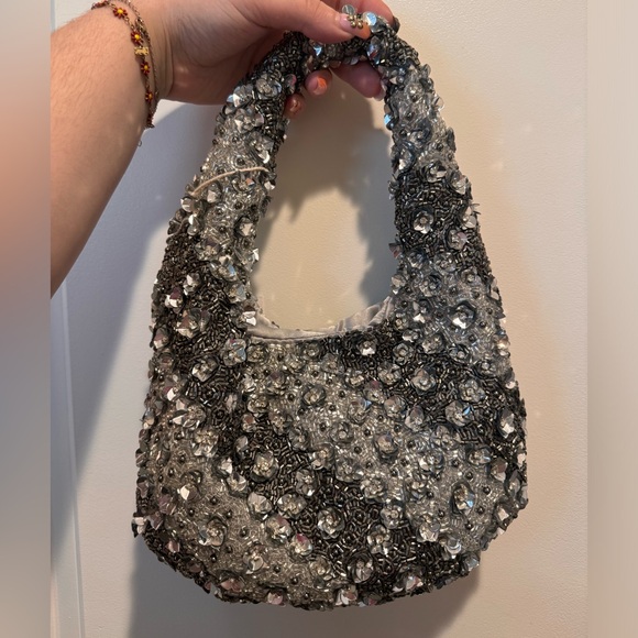Zara | Bags | Viral Handmade Metallic Silver Flower Sequin Beaded ...